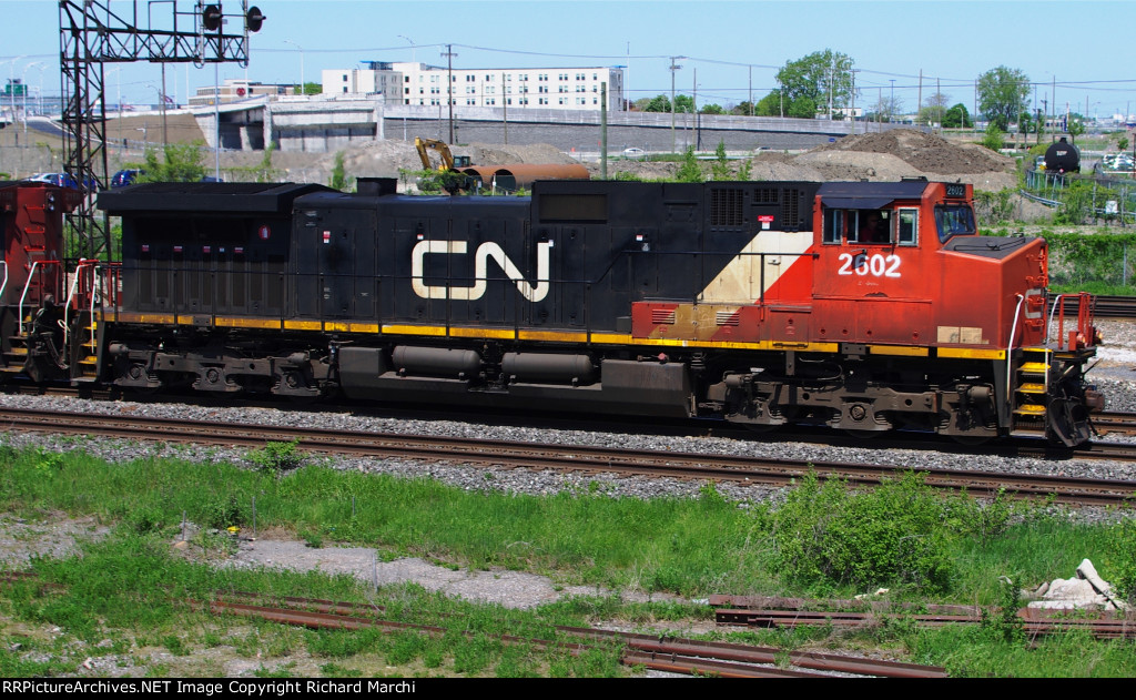 CN 2602